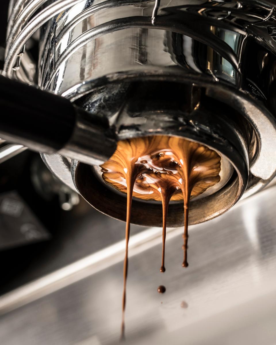 KONTRA Coffee - Lækker friskristet kaffe siden 2005